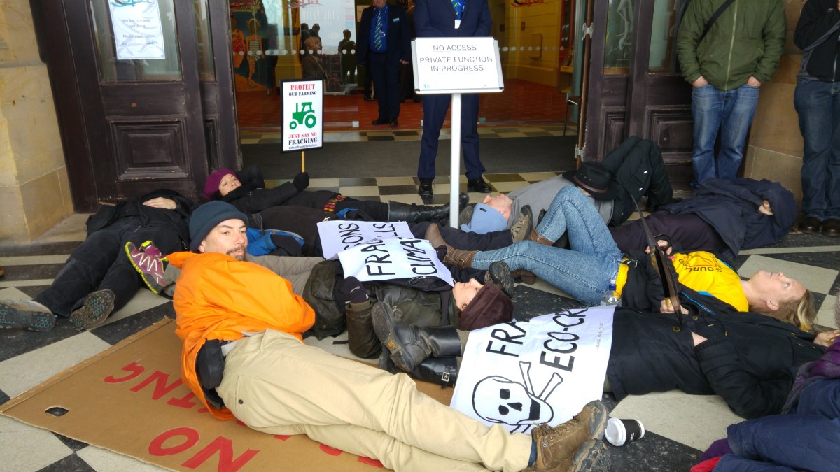 Photos: Anti-fracking demonstrations outside shale gas seminar – DRILL ...