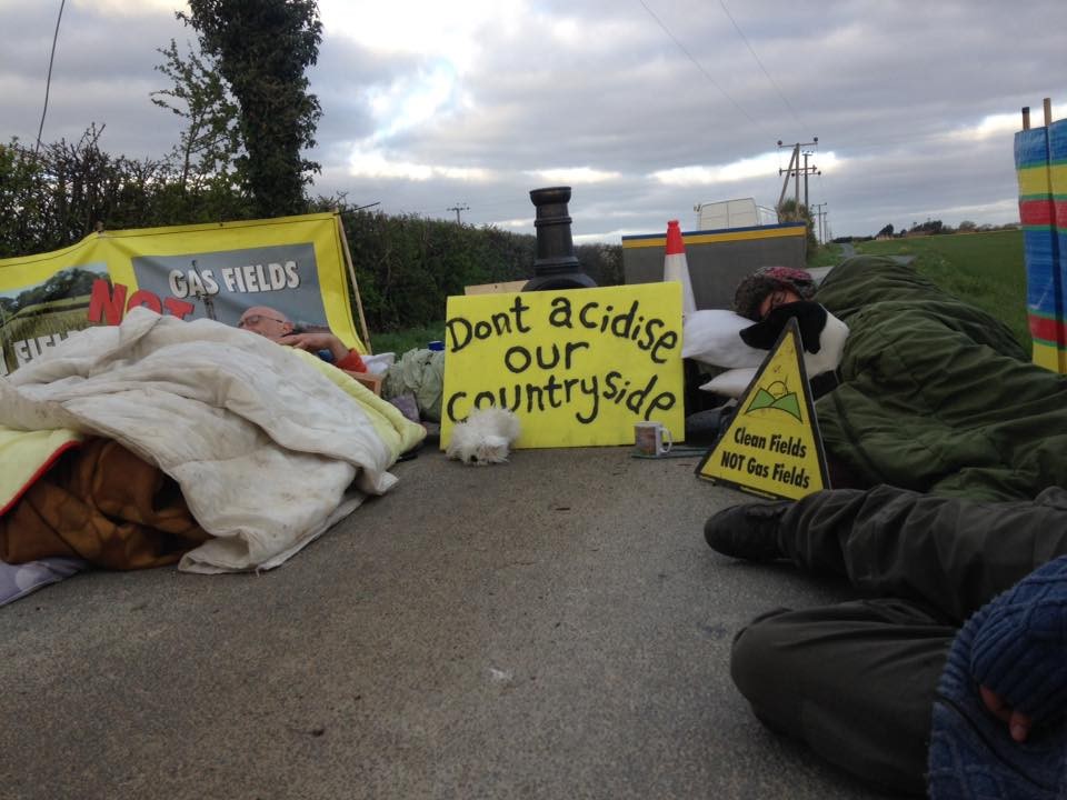 8-hour lock-on protest blocks deliveries to West Newton well site ...